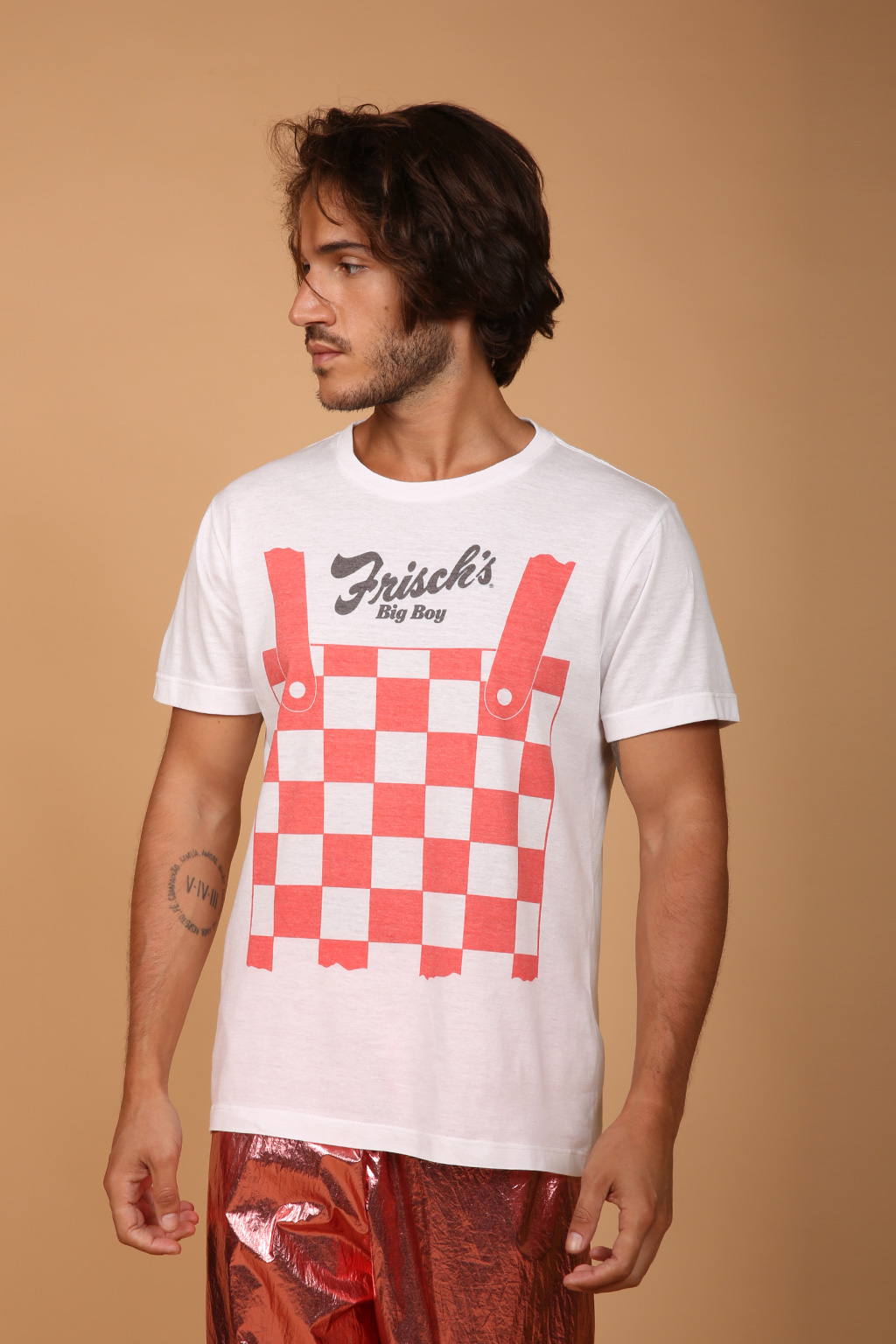 Camiseta estampada Frischs - Compre - AMP Loja Online